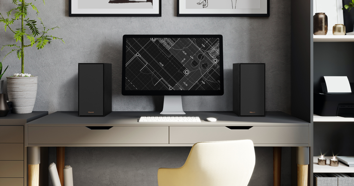 Klipsch | R-40PM POWERED SPEAKERS