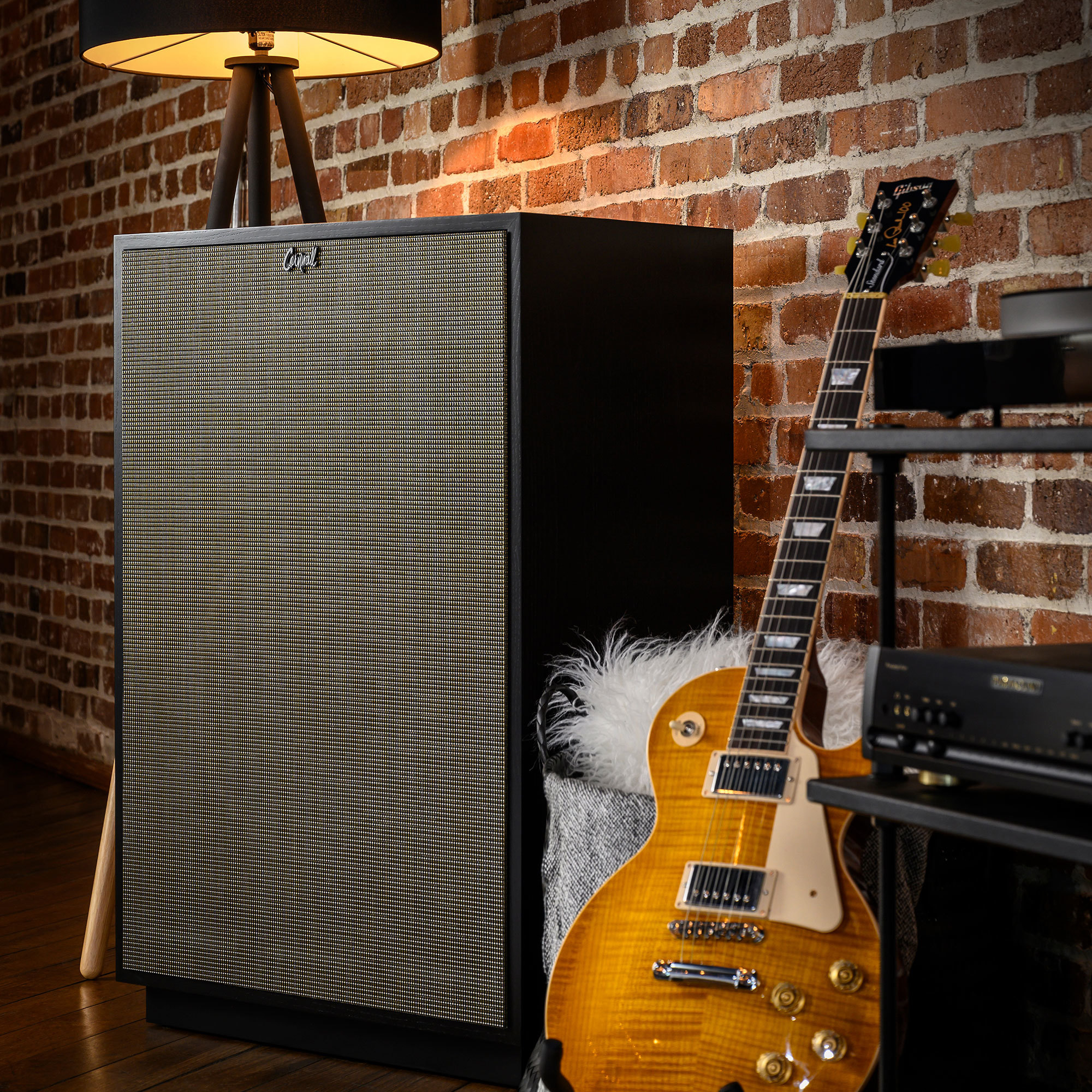 Premium Floorstanding & Tower Speakers | Klipsch